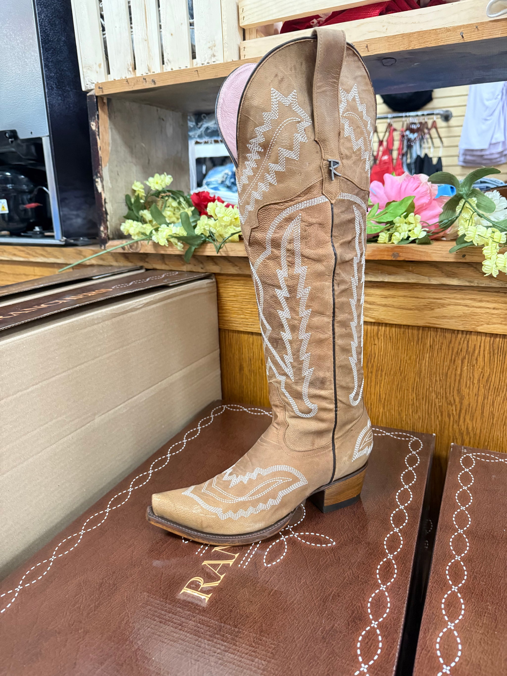 Piel Gacha Snip Toe Tall Boot – The Cadillac Cowgirl